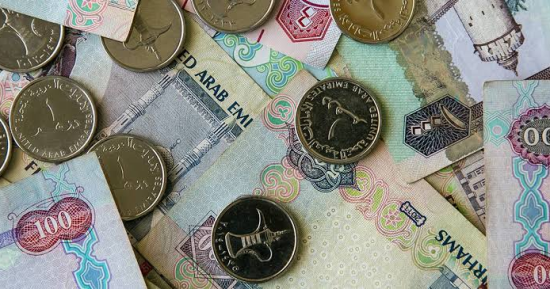 سعر الدرهم الإماراتي اليوم 3 نوفمبر 2022 أمام الجنيه المصري فى فروع